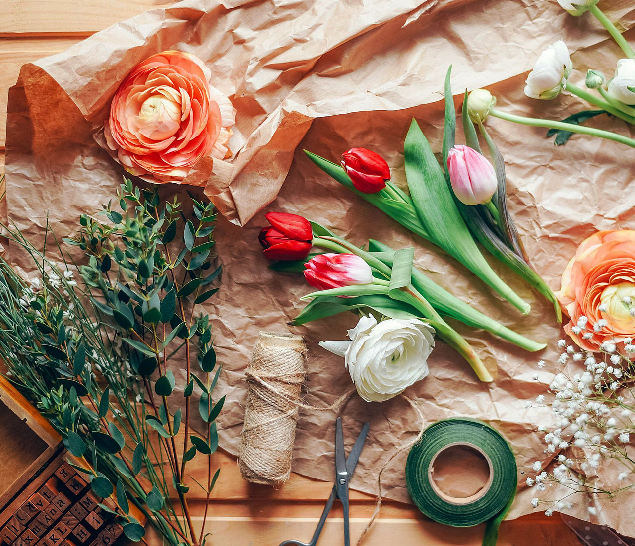 How to Make a Box Flower Arrangement: A Budget-Friendly Gift Idea ...