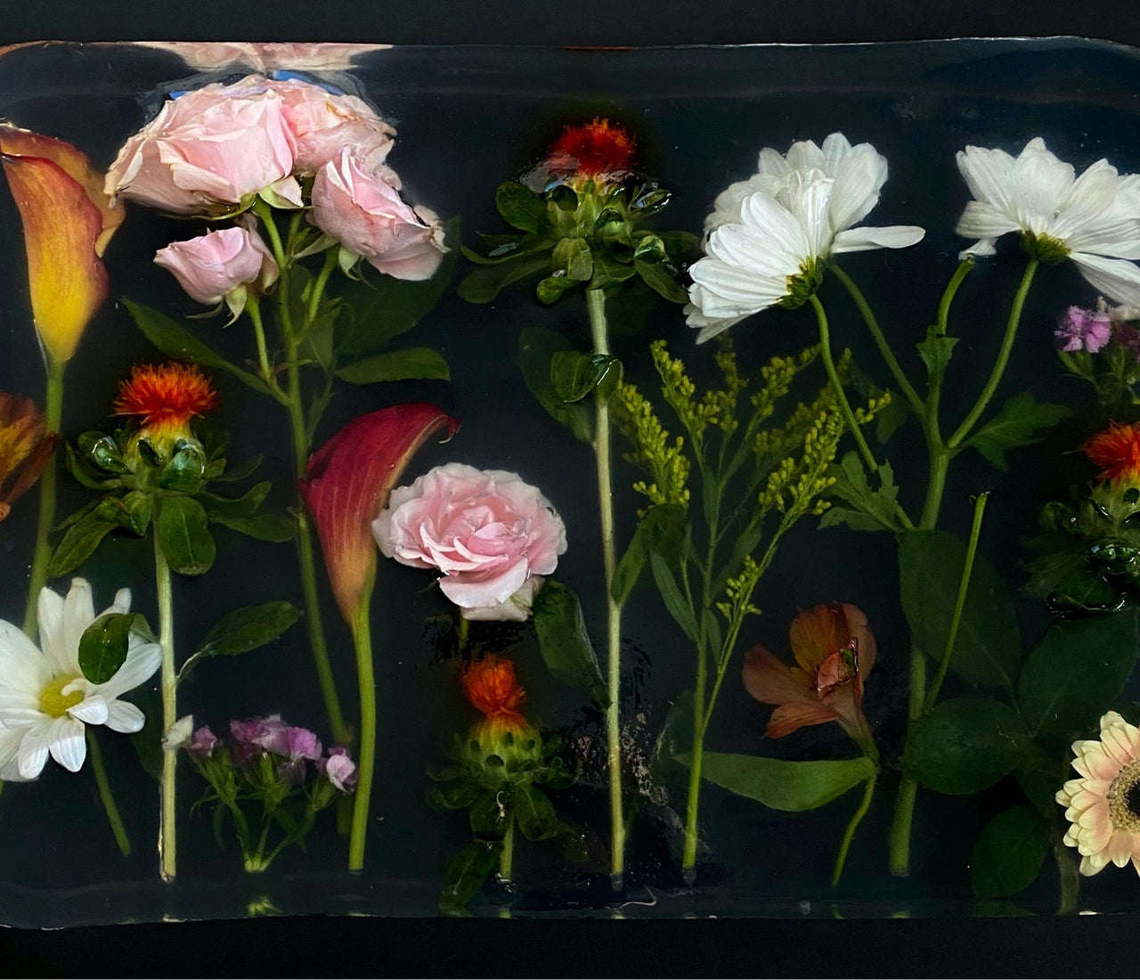 How to Resin Dried Flowers: Tips and Tricks for Perfect Results ...